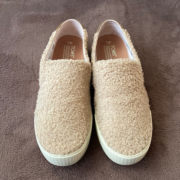 Toms | Shoes | Tom Shoes | Poshmark
